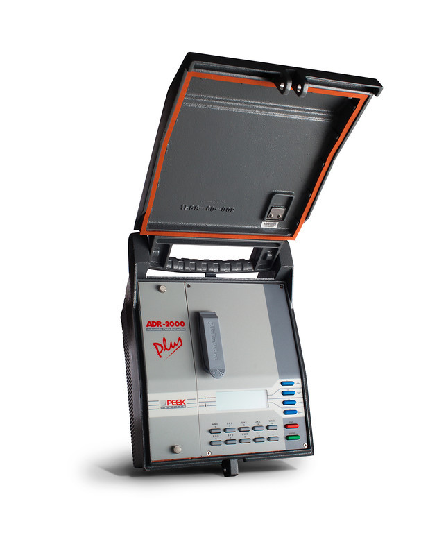 ADR 2000 PLUS Portable Meter - Orange Traffic inc.
